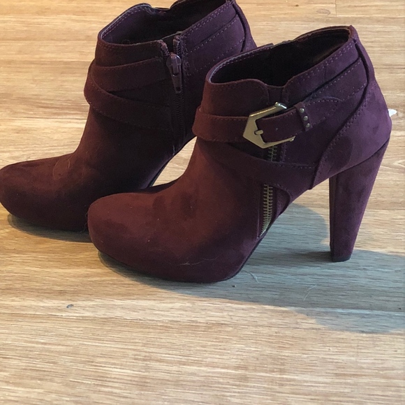 G by Guess | Shoes | G By Guess Plum Colored Heels | Poshmark